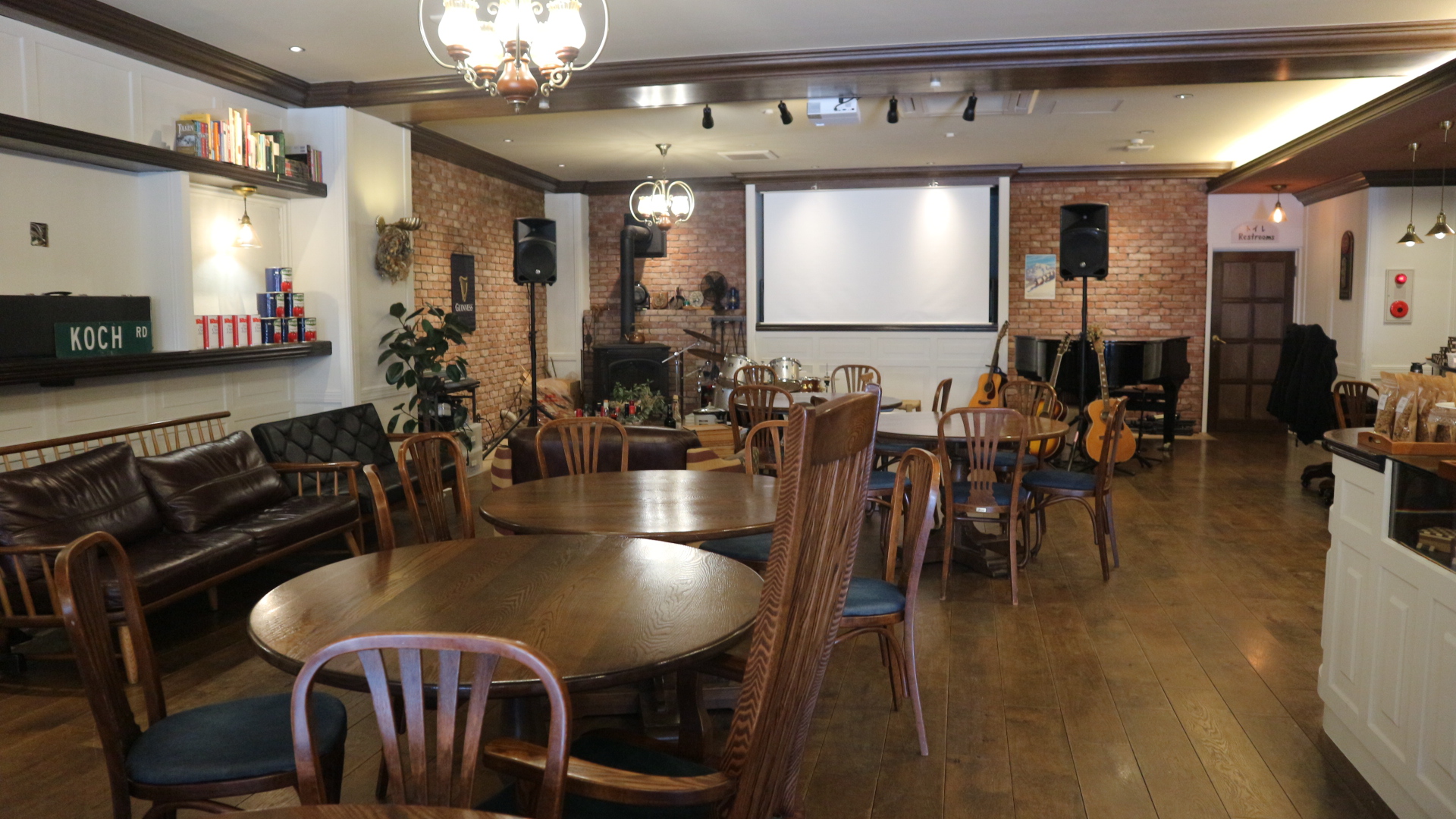 Storyhouse Café＆Bar | Visit Matsumoto